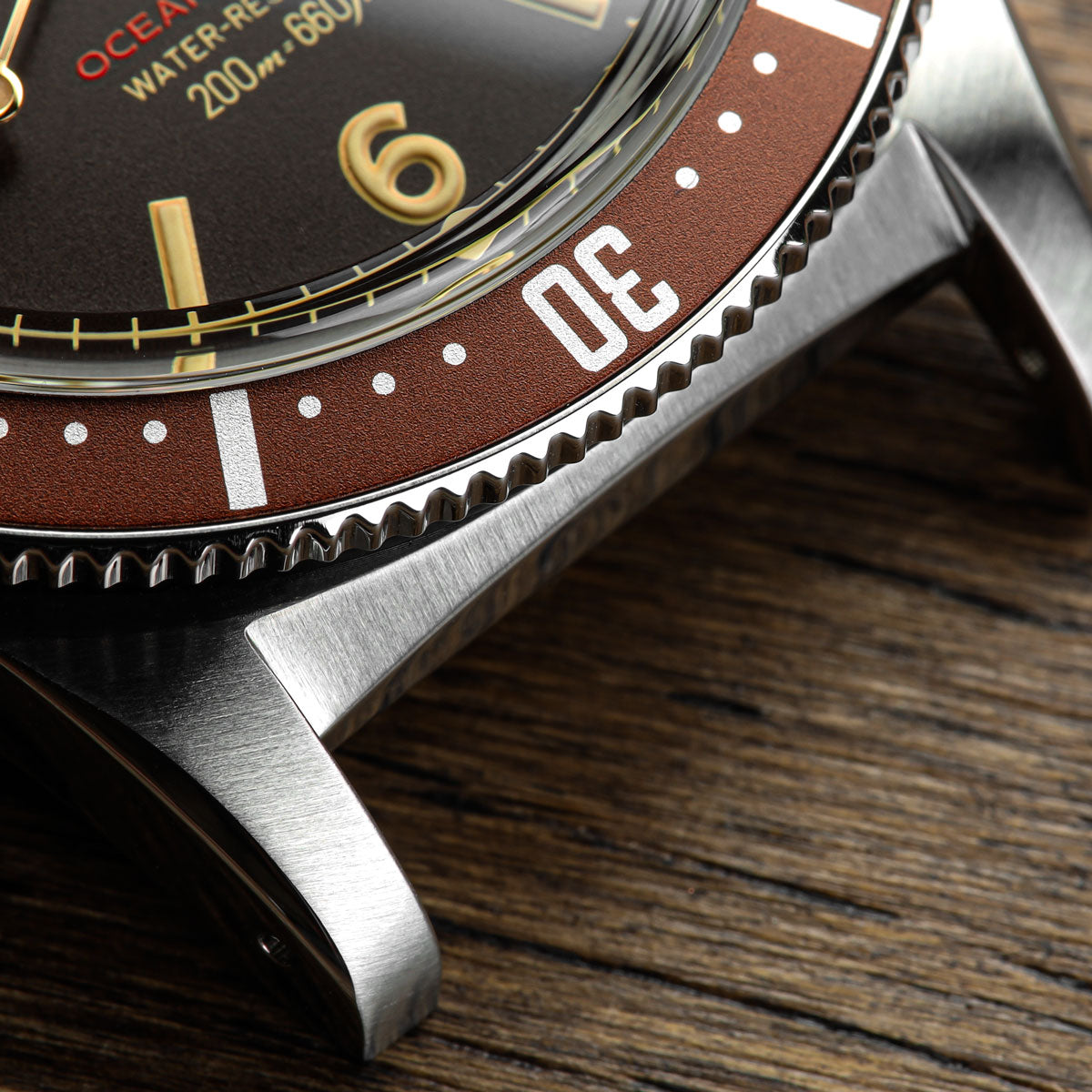Ocean-Scout Dive Watch Sienna Brown - Geckota